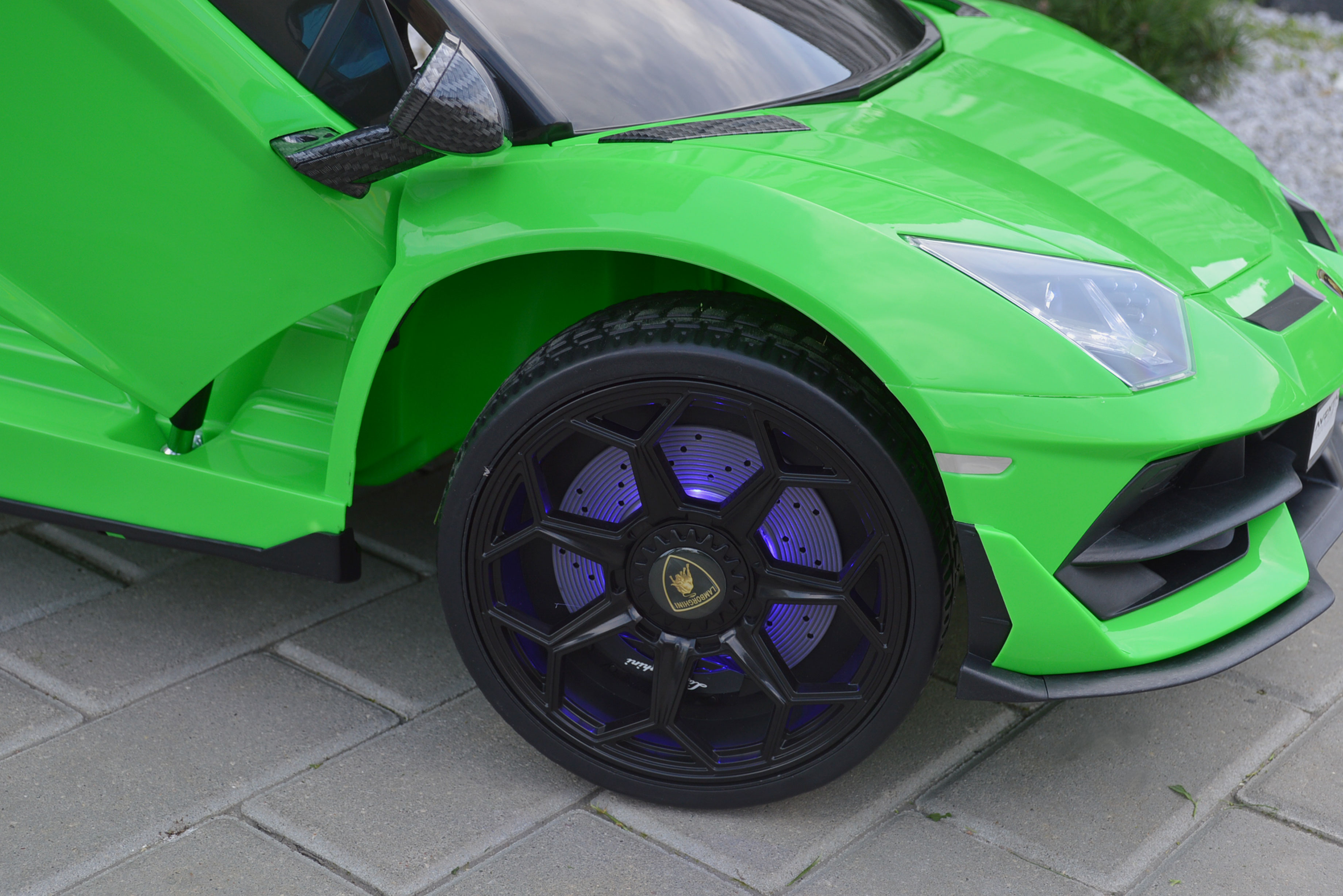 Sportowe Lamborghini Aventador SVJ Zielony z podświetleniem LED | Dobra ...